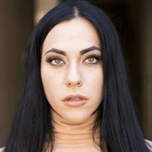 Anna Alimani | Influencer & Model