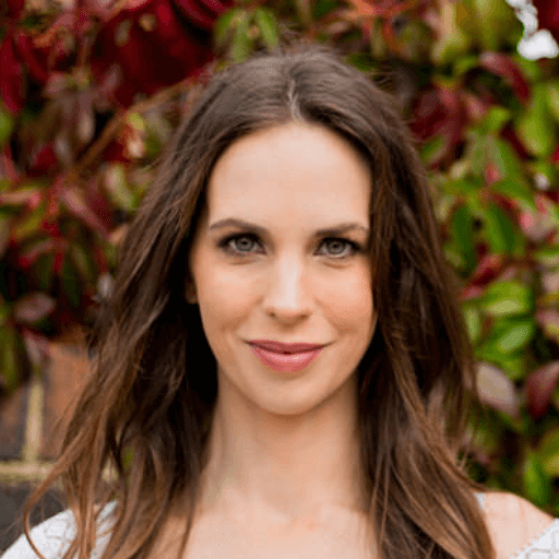 Hayley Quinn | UK’s leading Dating Expert & Coach | TED Talk Star