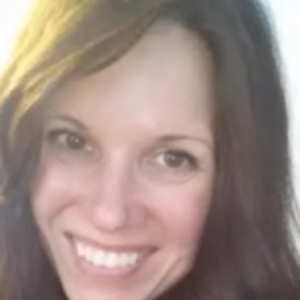 Jennifer Reynolds | Columnist, Journalist, & Media Relations Expert