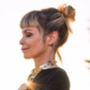 Kelly Morris | The Infinity Call (Divine Feminine Meditation) & Writer