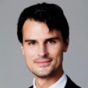 Kane Manera | LICENSED REAL ESTATE SALESPERSON, DOUGLAS ELLIMAN